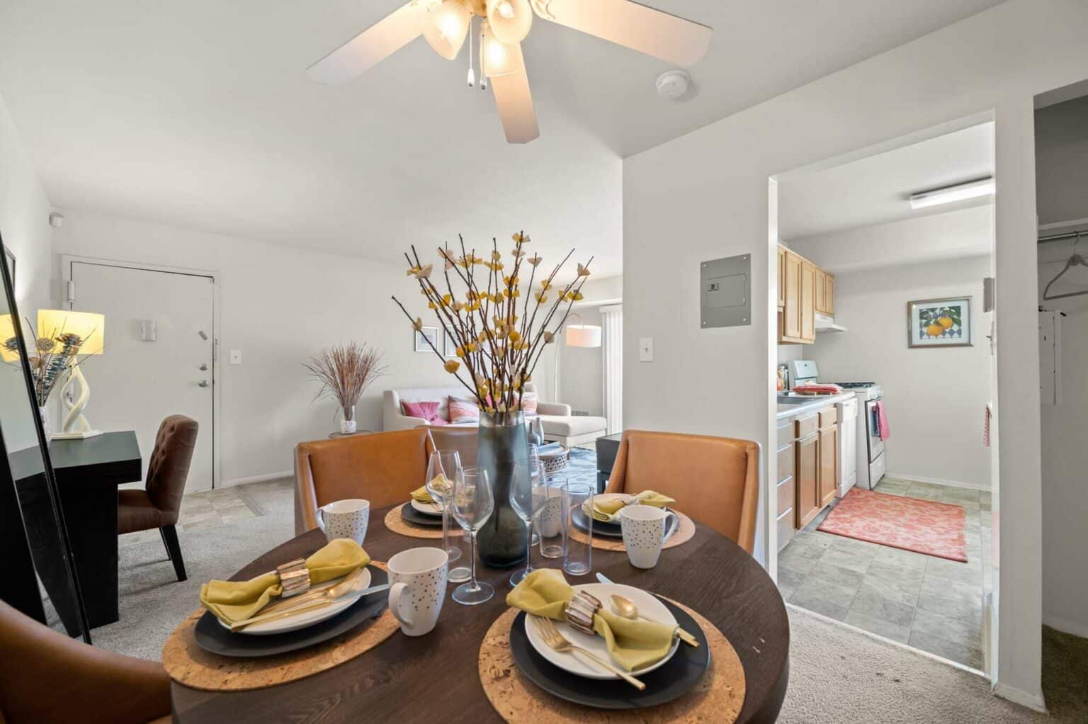 Photos of Apartments & Amenities | Commons at White Marsh