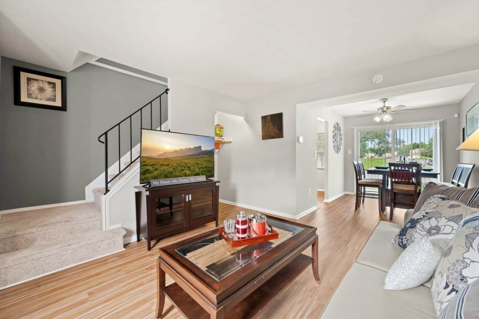Photos of Apartments & Amenities | Commons at White Marsh