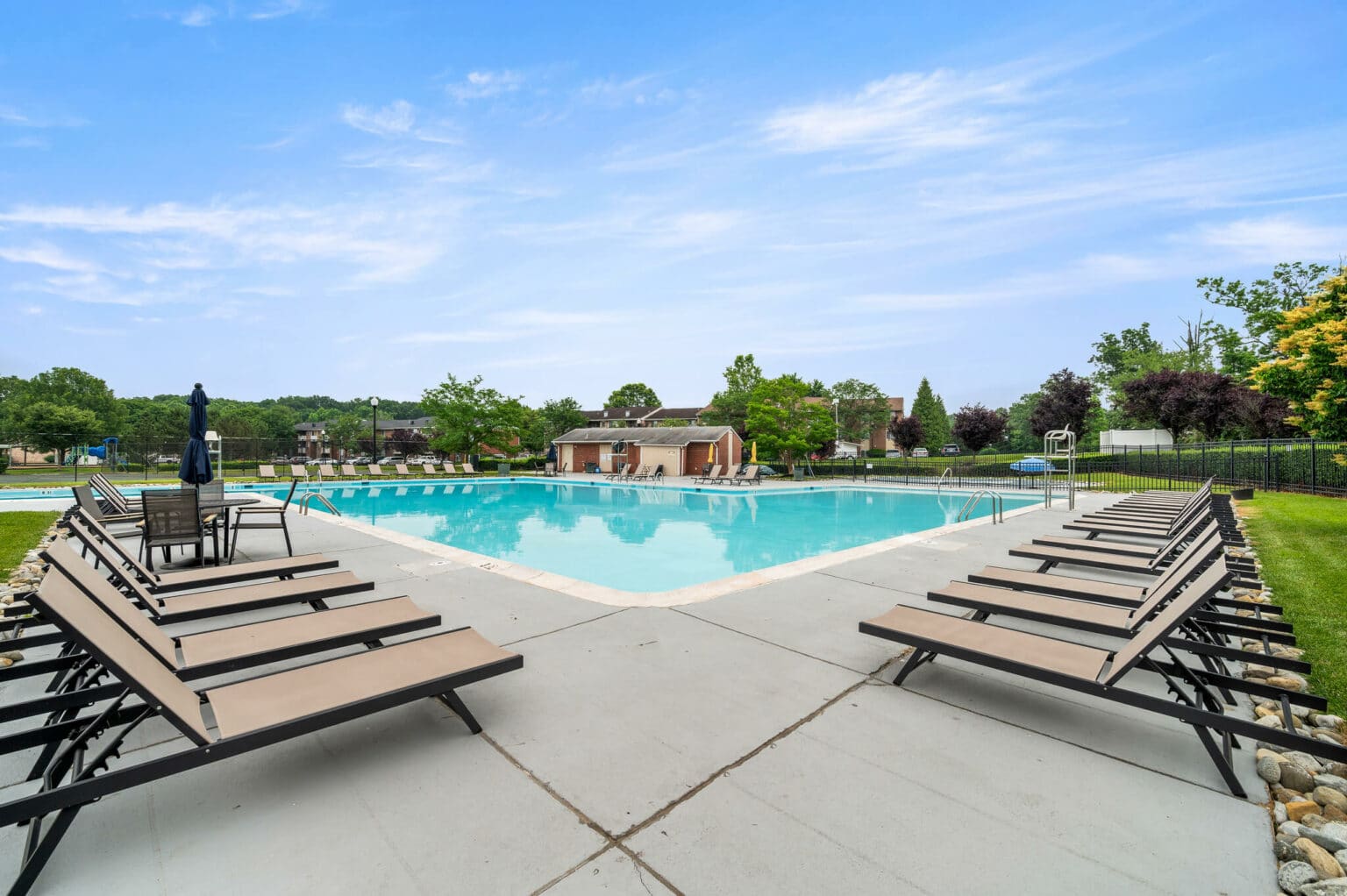 Photos of Apartments & Amenities | Commons at White Marsh